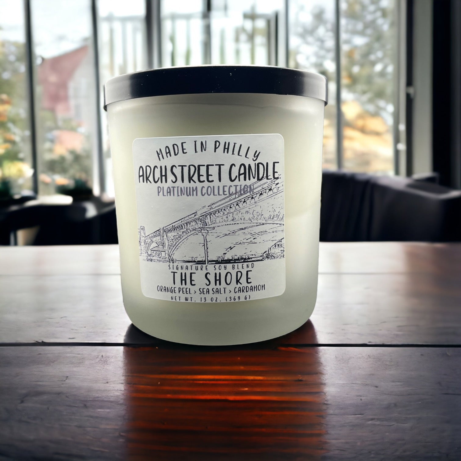 Platinum Collection – Arch Street Candle